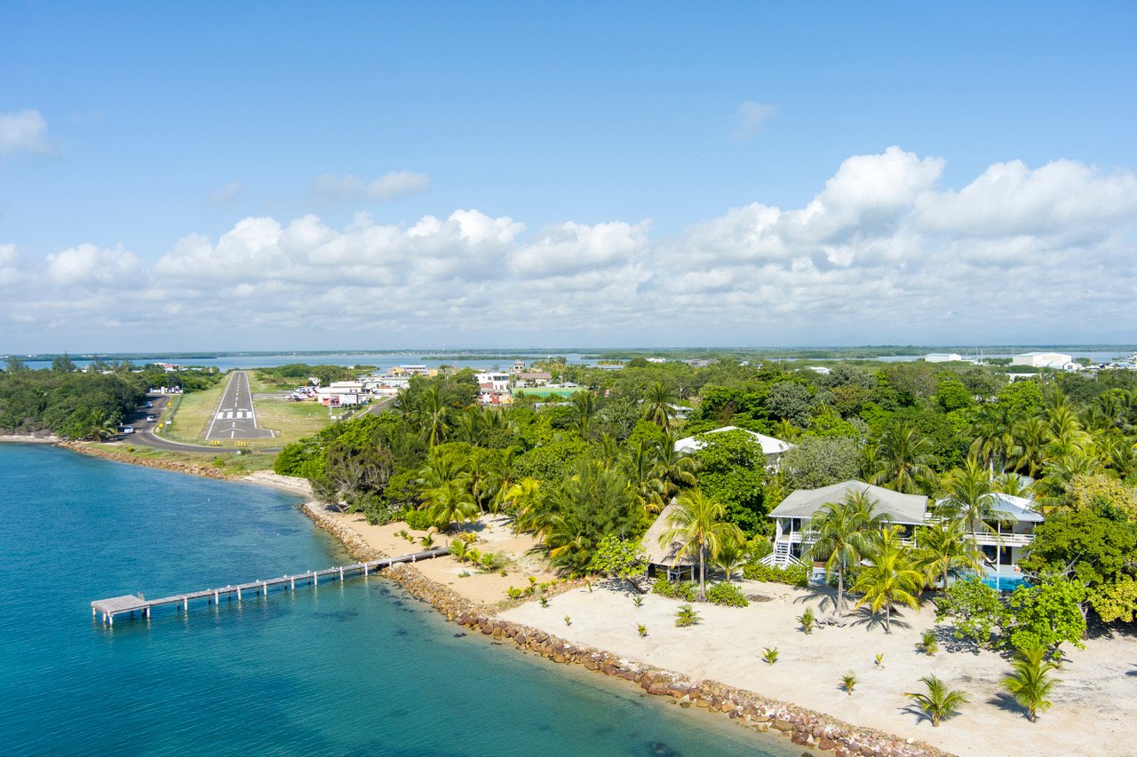 Geoff McFetridge’s Mosaic Wall in Belize | MEC Glass Tile Art