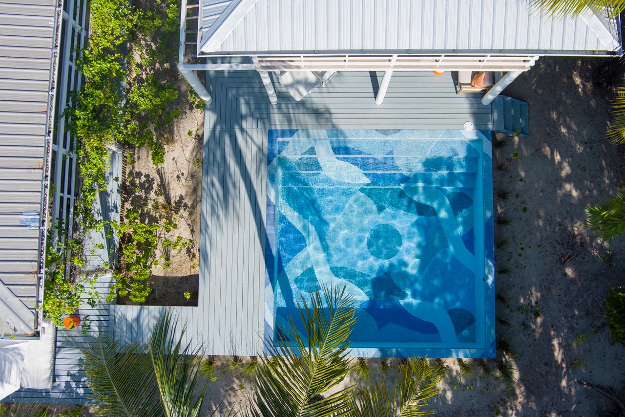 Geoff McFetridge’s Mosaic Wall in Belize | MEC Glass Tile Art